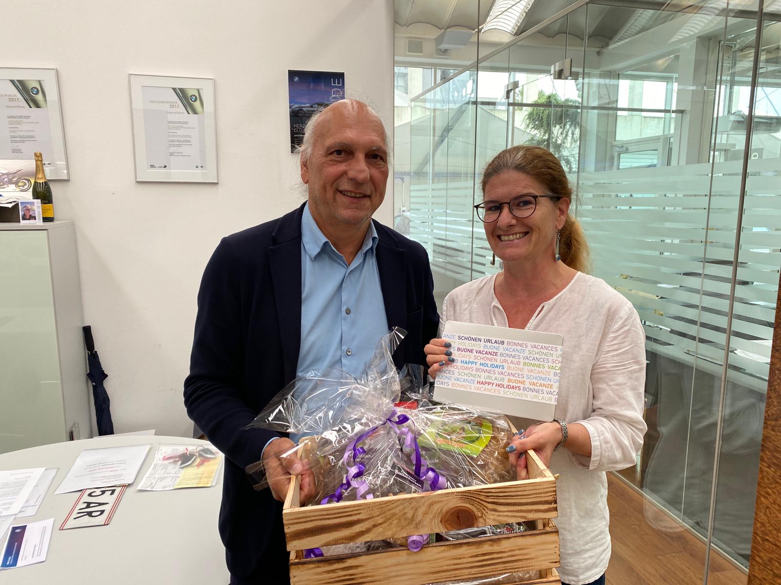 30 Jahre Silke Hofmann bei Unterberger-Denzel Innsbruck - Autohaus Unterberger GmbH